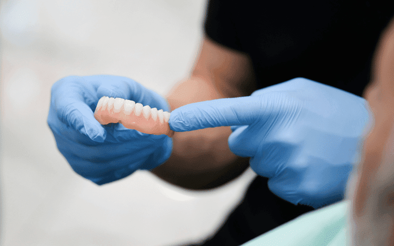 What to Do if Your Dentures Break?